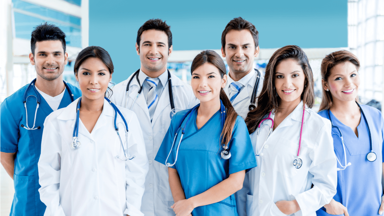 Doctor In US 2022: The Ultimate Guide For How To Become A Doctor